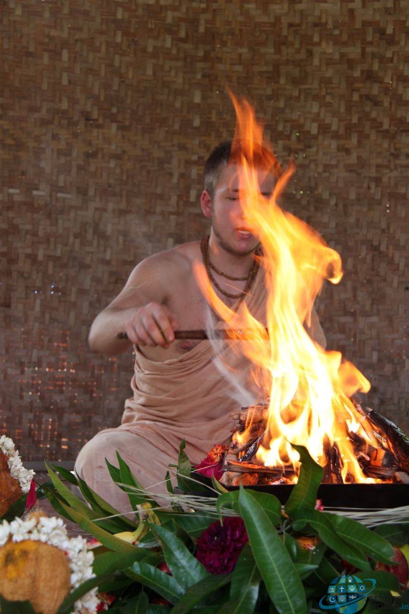 VEDIC MEANING OF YAJNA AND HAVANA Religion World
